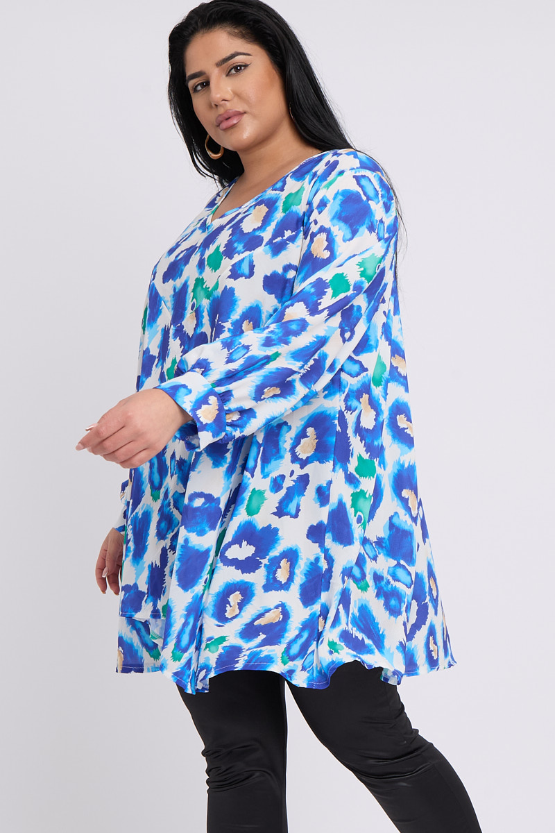 Plus Size Blue Printed V Neck Long Sleeve Flare Top | Praslin Clothing