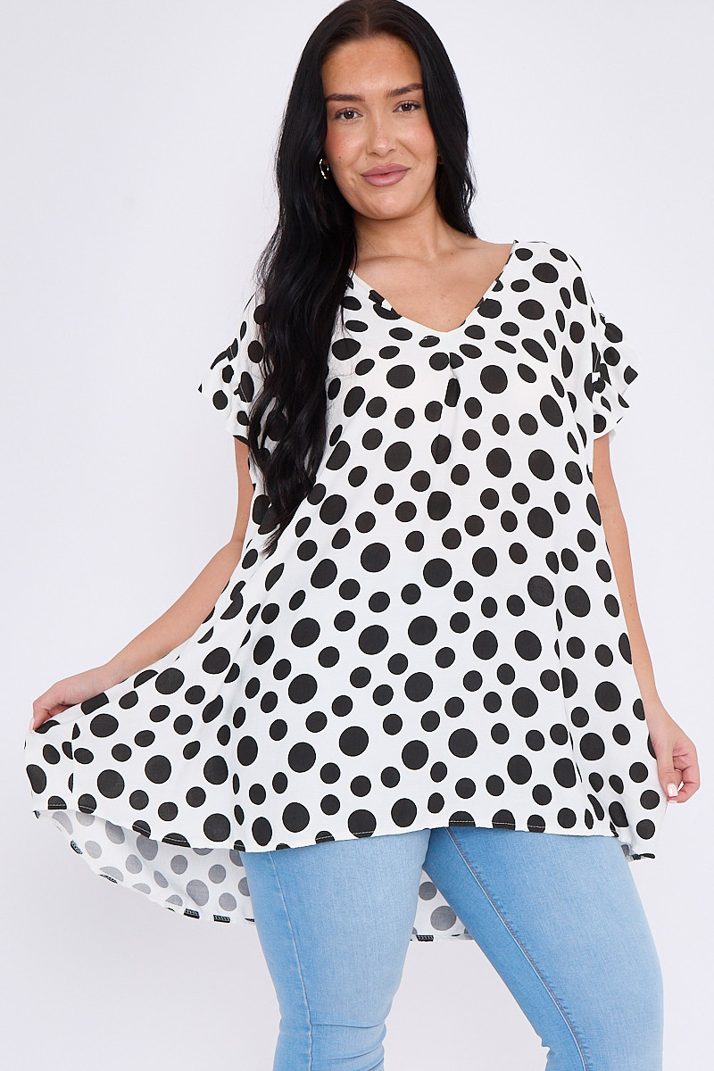 Plus Size Black Printed V Neck Flared Top With Short Ruffle Sleeves ...